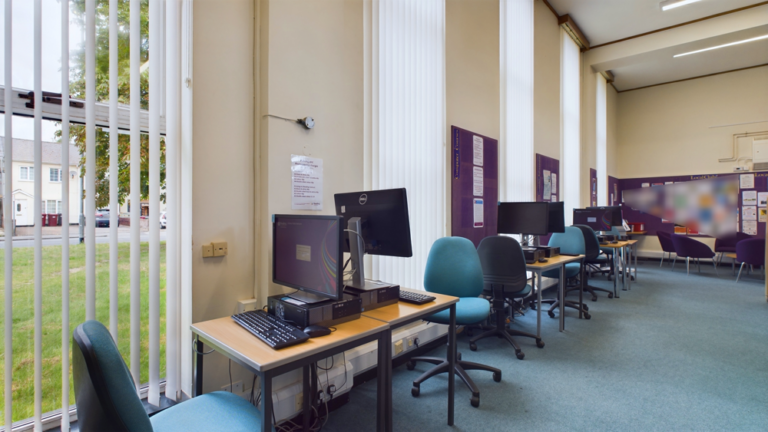 Tilehurst Library - Reading Borough Council